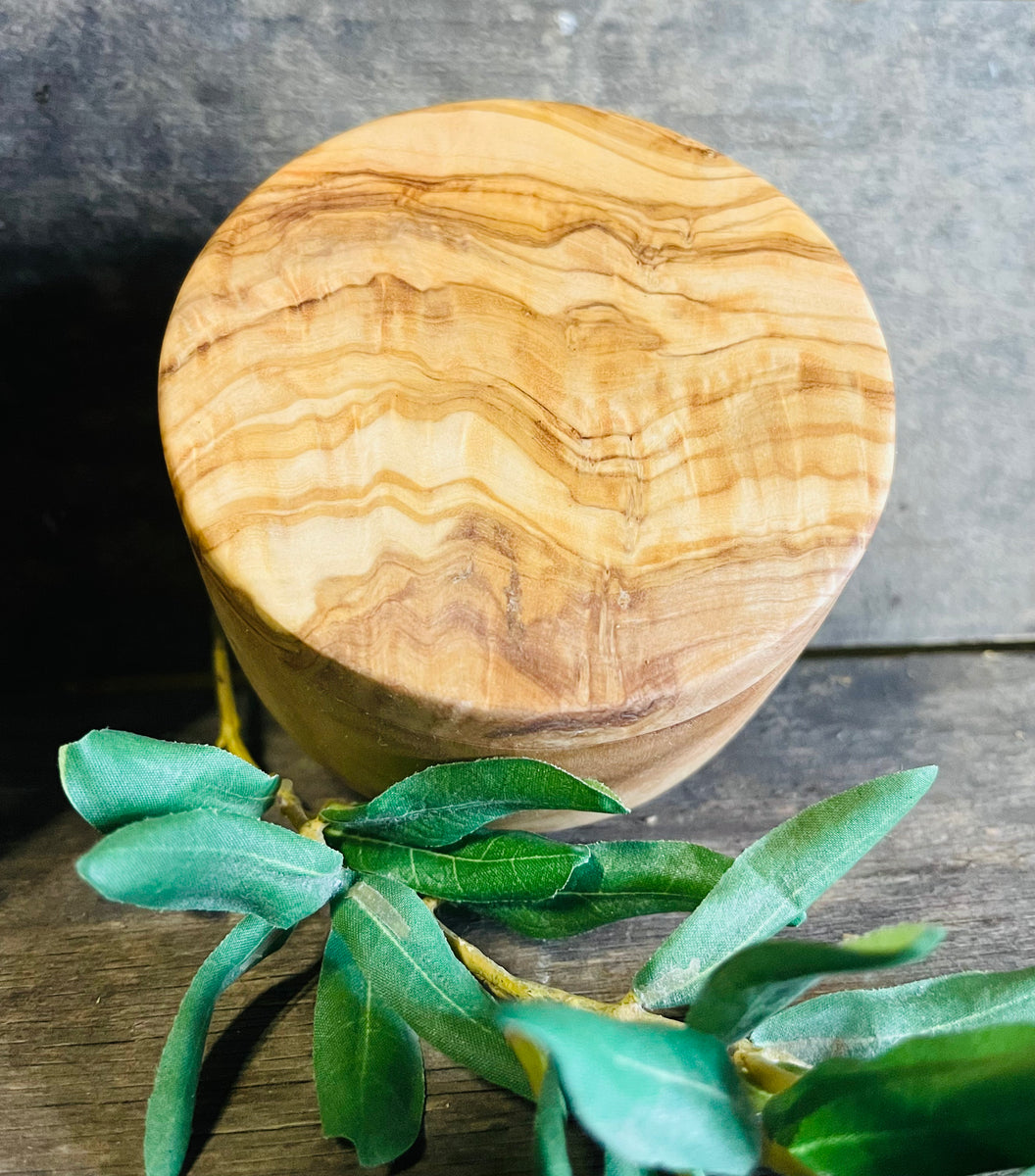 Hand Crafted Olive Wood Salt Cellar – Figone Olive Oil